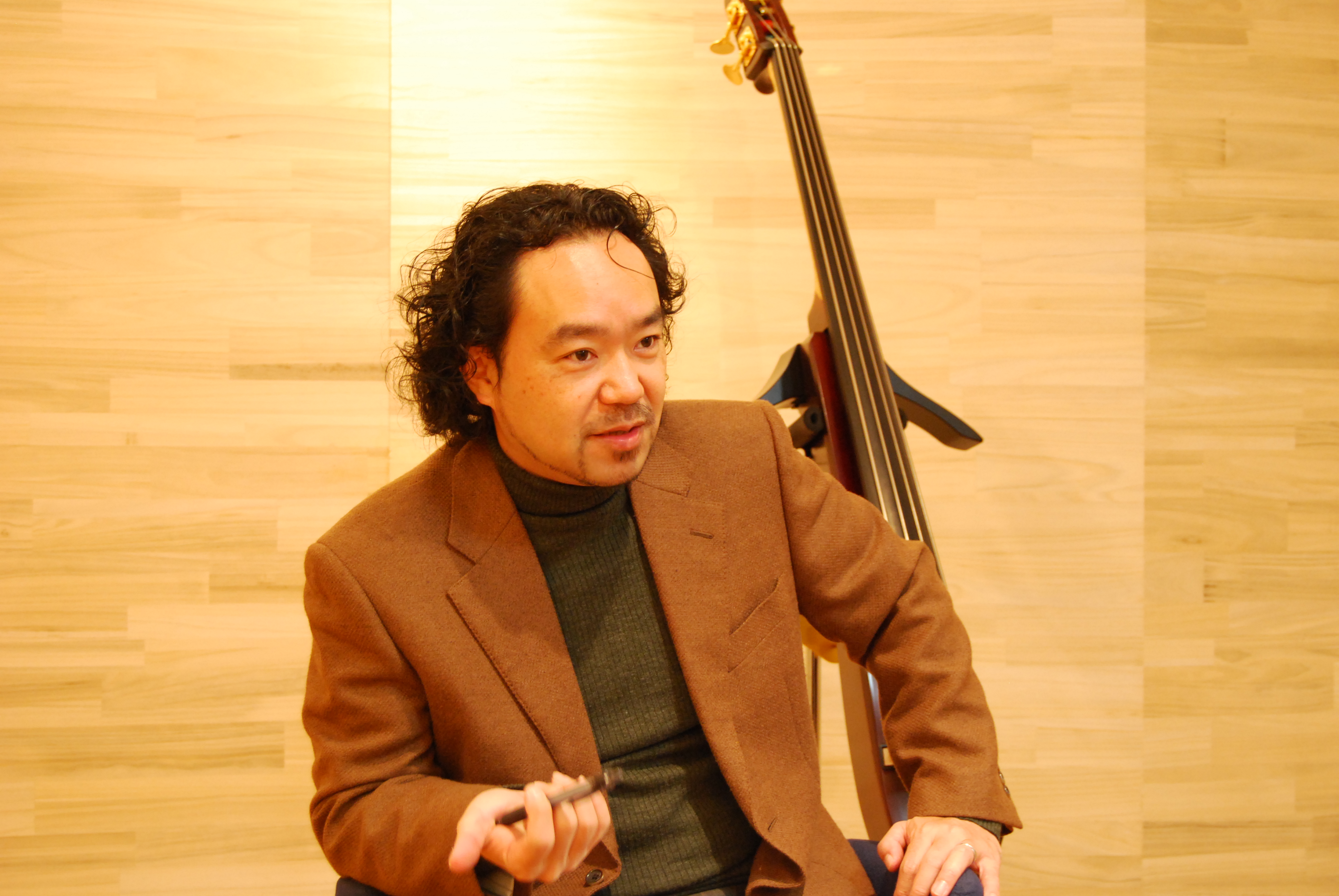 Feel Through Your Five Senses: The Development of the Yamaha SILENT Bass